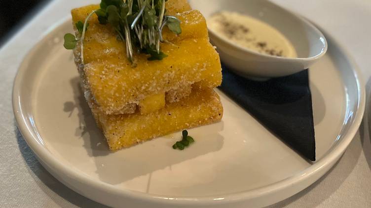 Luca | Calgary, Alberta, Canada - Venue Report