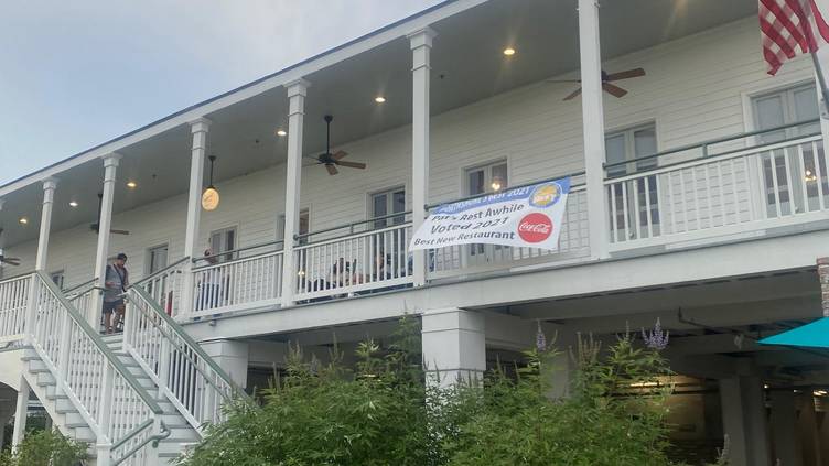 Pat's Rest Awhile | United States - Venue Report