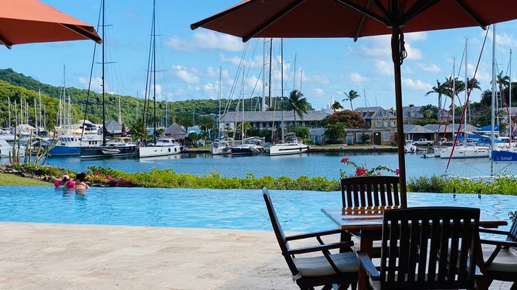 Boom Restaurant & Pool | Venue Report