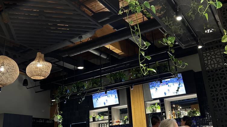 Zula Kitchen and Wine Bar | Alberta, Canada | Venue Report