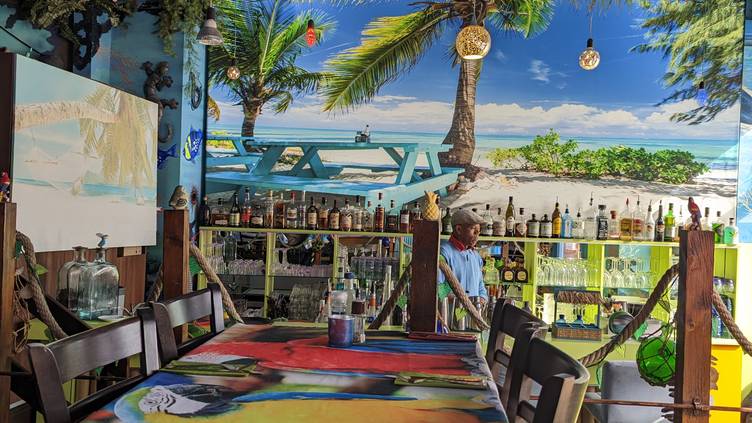 Caribbean Restaurant Roatan | Germany - Venue Report