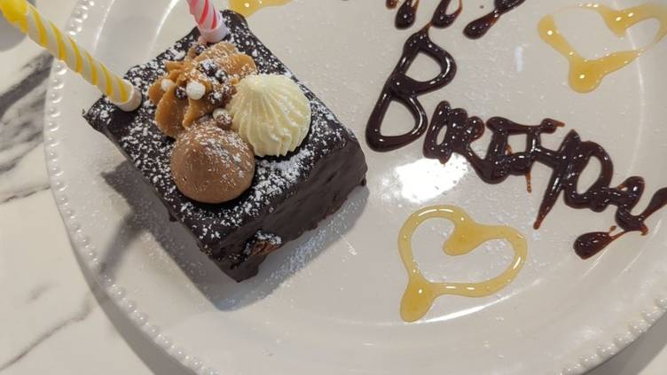 VEND Cafe Annerley | Australia - Venue Report