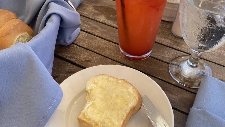 Trellis Cafe | United States - Venue Report