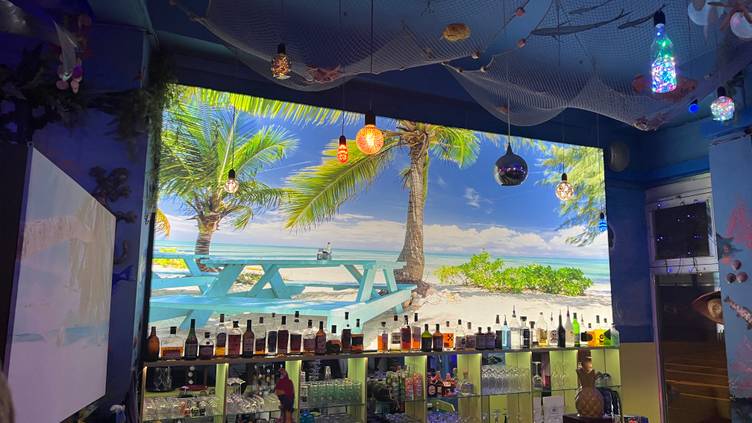 Caribbean Restaurant Roatan | Germany - Venue Report