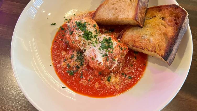 Cotto Belltown | Washington, Washington, United States - Venue Report