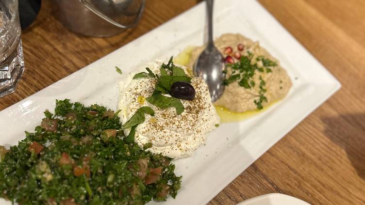 Tabule on Queen | Toronto, Ontario, Canada - Venue Report