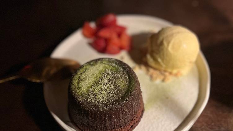 Truth Lounge Restaurant | New York, United States, Queens - Venue Report