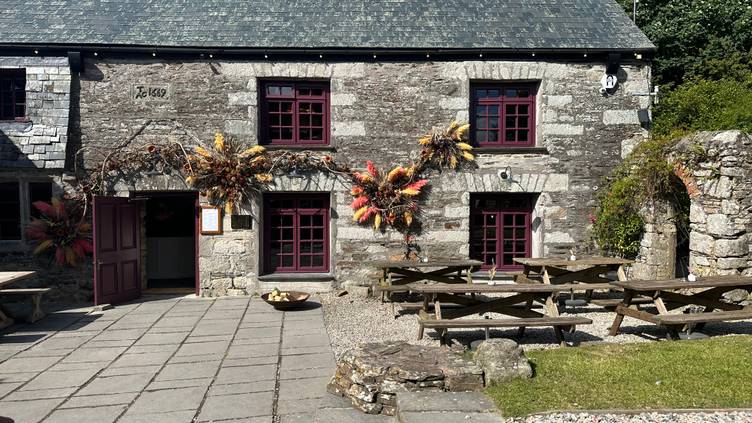 The Tartan Fox by Adam Handling | Venue Report