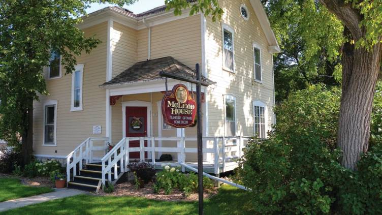 McLeod House in Stonewall, MB - Trip Canvas