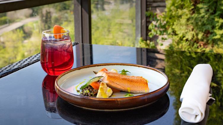 Riverside Bistro - Courtyard by Marriott Edmonton | Alberta, Canada ...