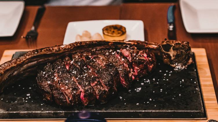 MODERN STEAK - Southport Rd | Calgary, Alberta, Canada - Venue Report