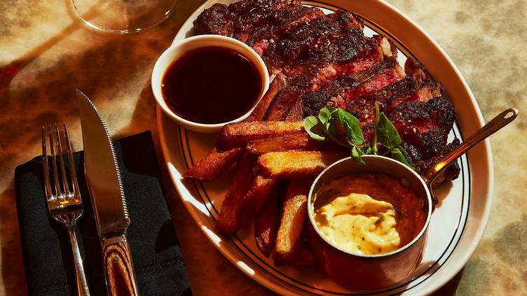 Library Bar - Fairmont Royal York | Toronto, Ontario, Canada - Venue Report