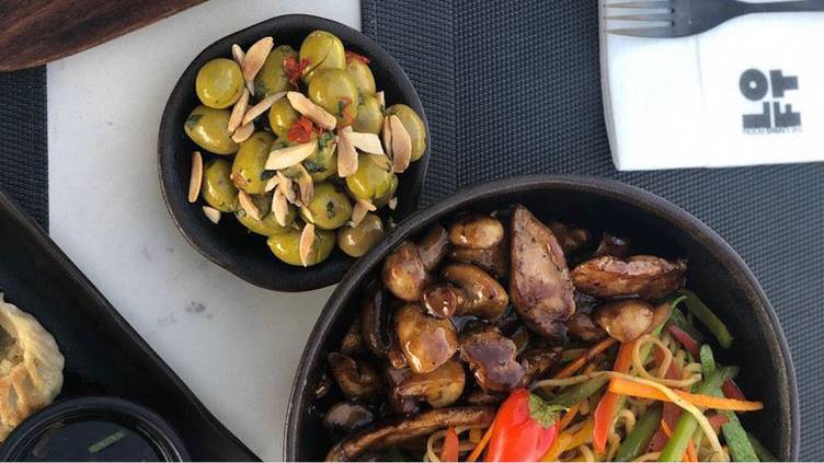 Living Room Loft Amman | Bryont Blog