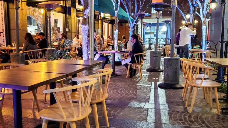 Strada Eateria & Bar | Los Angeles, California, United States - Venue ...