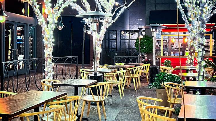 Strada Eateria & Bar | Los Angeles, California, United States - Venue ...