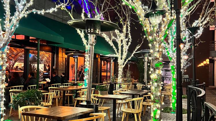 Strada Eateria & Bar | Los Angeles, California, United States - Venue ...