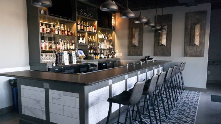 Magnolia Blue | United States | Venue Report