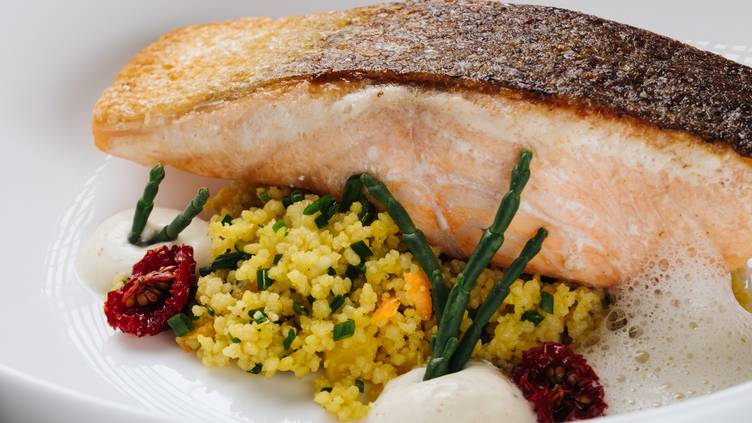 James Farmhouse - Das James | Germany - Venue Report