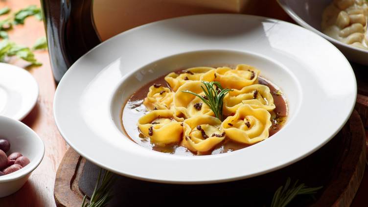 Casa Rolandi Restaurant | Cancún, QROO, Mexico - Venue Report