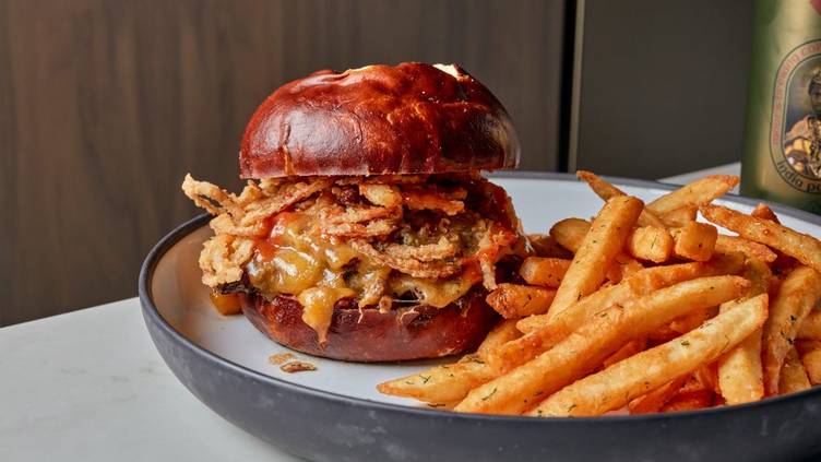 Adorn Bar & Restaurant | Chicago, Illinois, United States - Venue Report