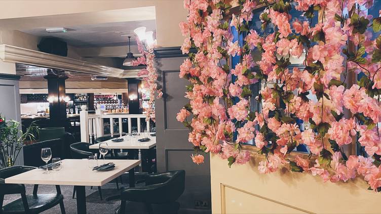 Compass Rose Chinese Restaurant & Bar | Venue Report