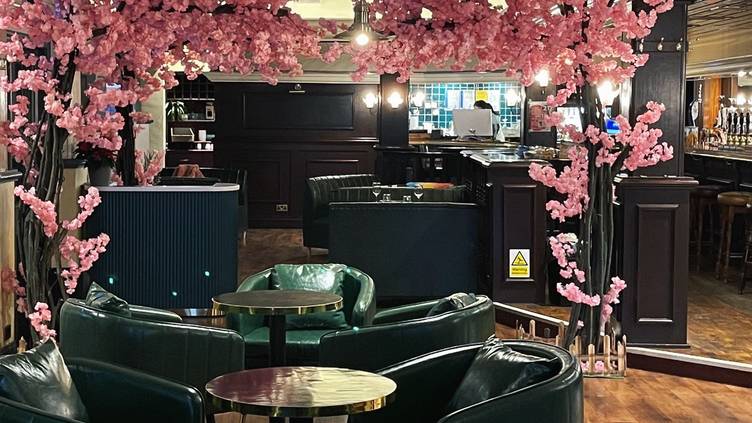 Compass Rose Chinese Restaurant & Bar | Venue Report