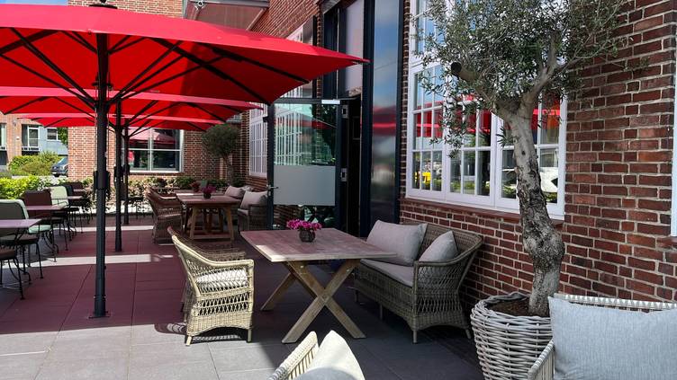 James Farmhouse - Das James | Germany - Venue Report