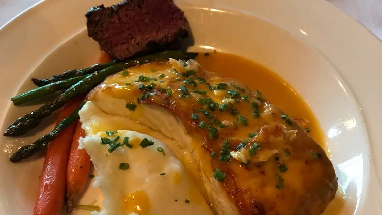 Russell's Restaurant | Bothell, Washington, United States - Venue Report