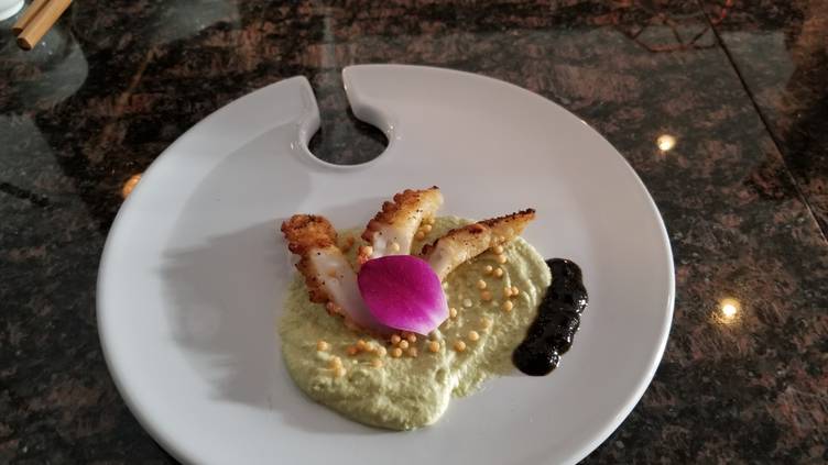 The Venue Sushi Bar & Sake Lounge | Palm Desert, California, United ...