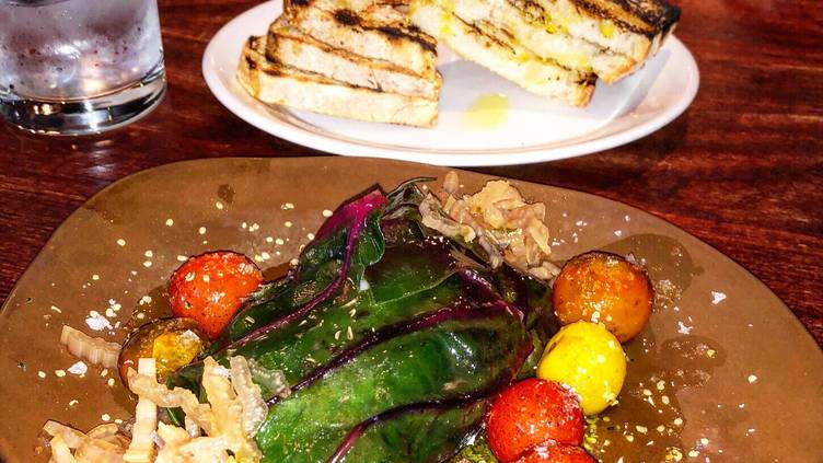 Market Tavern Stockton | Stockton, New Jersey, United States - Venue Report