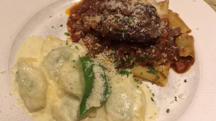 Alberto's on Fifth | Naples, Florida, United States - Venue Report