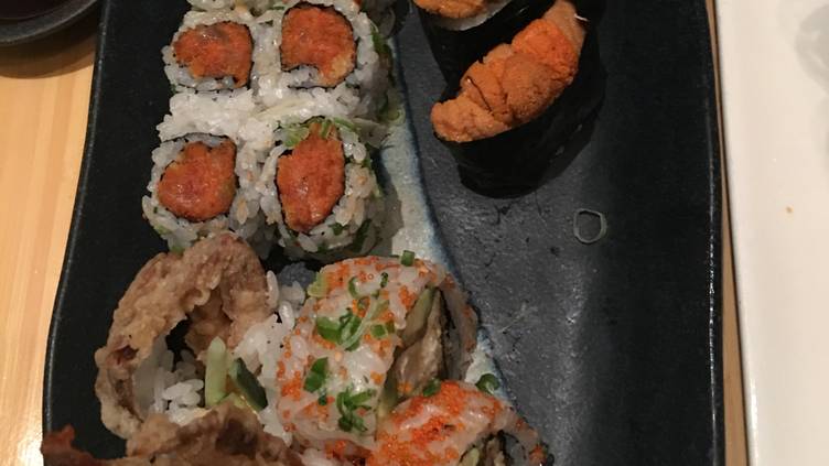 Douzo Modern Japanese Restaurant | Boston, Massachusetts, United States ...