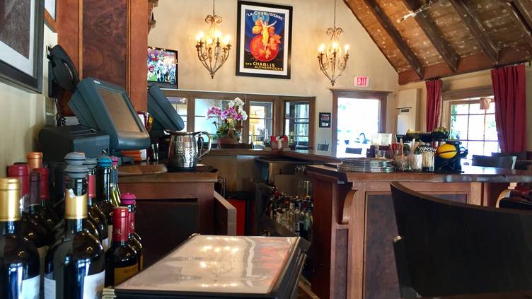 Grasing's | California, United States - Venue Report