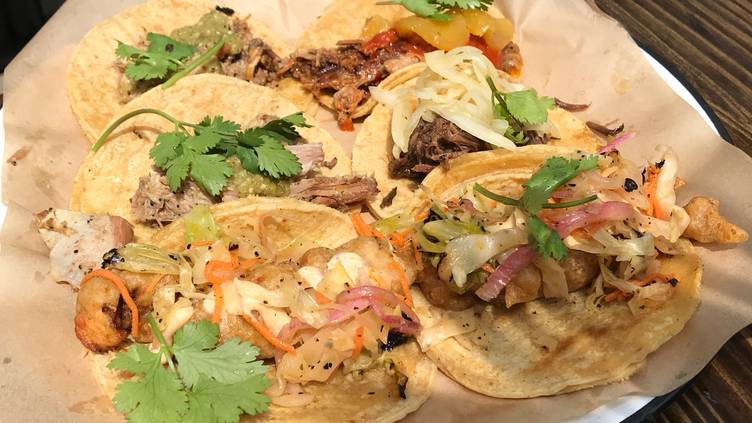 Broken English Taco Pub-Old Town | Chicago, Illinois, United States ...