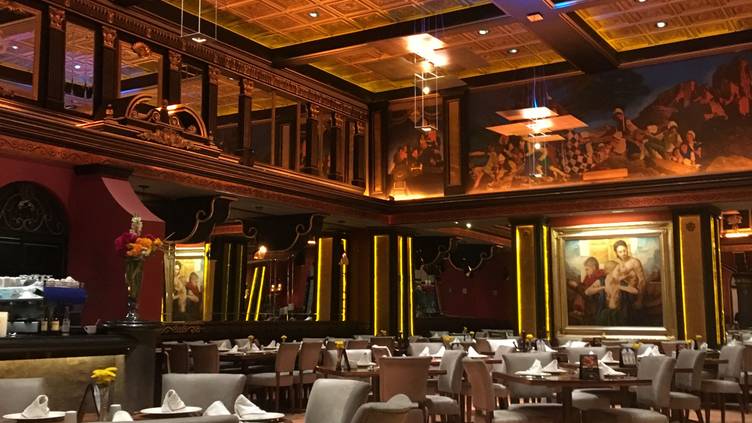 Saks - Polanco | Ciudad de México, Ciudad de México, Mexico - Venue Report