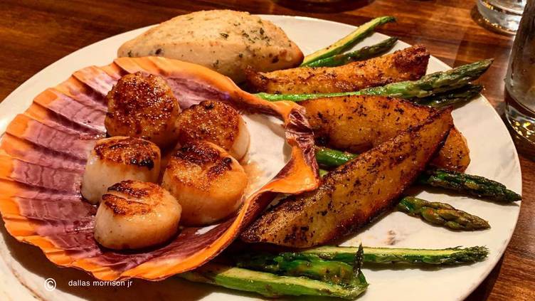 SELECT Restaurant - Greer | United States - Venue Report