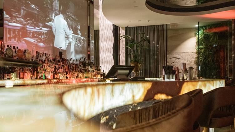 The Reserve Wine Bar - Emporium Hotel South Bank | Australia - Venue Report