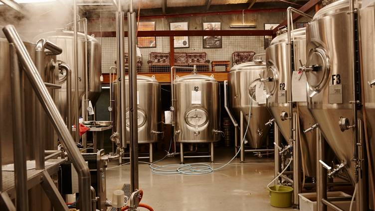 Tar Barrel Brewery & Distillery | Victoria, Australia - Venue Report