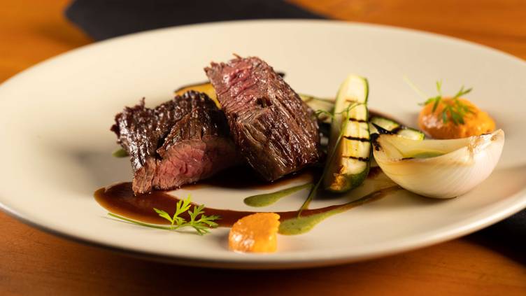 Isolina | San José Province, Costa Rica - Venue Report