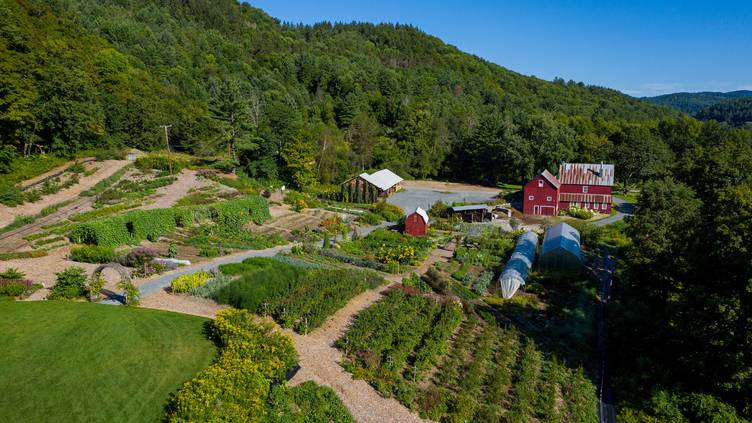 Kelly Way Gardens | New York, Vermont, United States - Venue Report