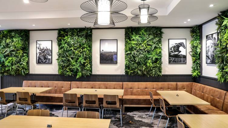 Cardinia Club in Pakenham, AU-VIC - Trip Canvas