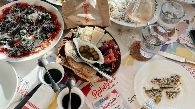 Roberta's | Yucatan, Mexico - Venue Report