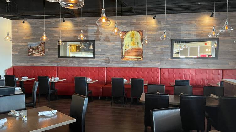 Sam and Luca Rustic Kitchen | Mesa, Arizona, United States - Venue Report