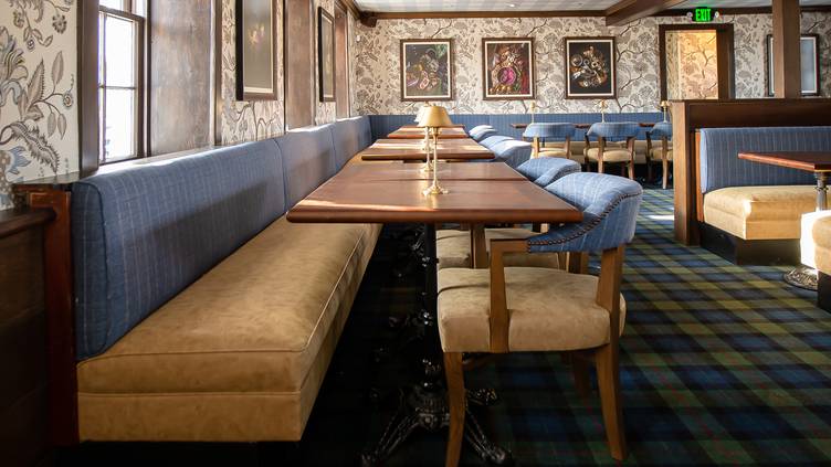 The Oregon Grille in Hunt Valley, MD - Reviews and Reservations