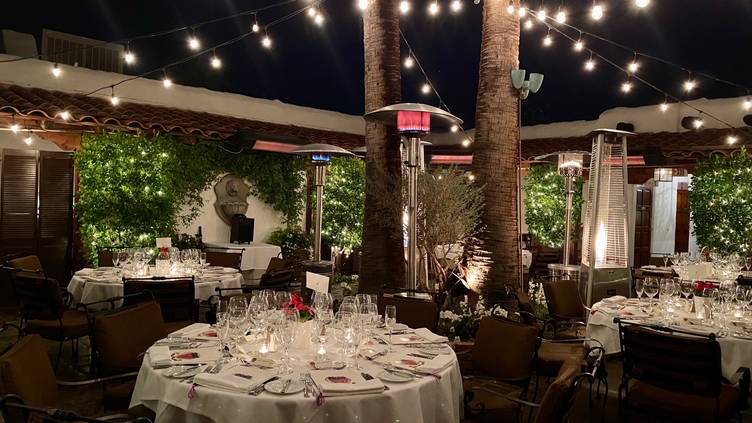 Jillian's | Palm Desert, California, United States | Venue Report