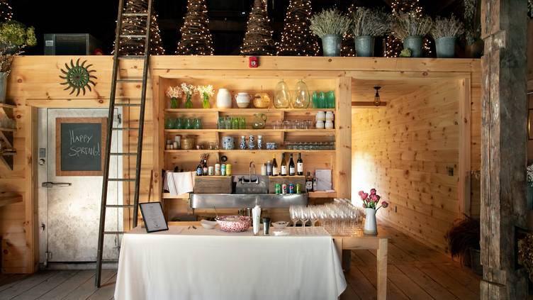 Kelly Way Gardens | New York, Vermont, United States - Venue Report