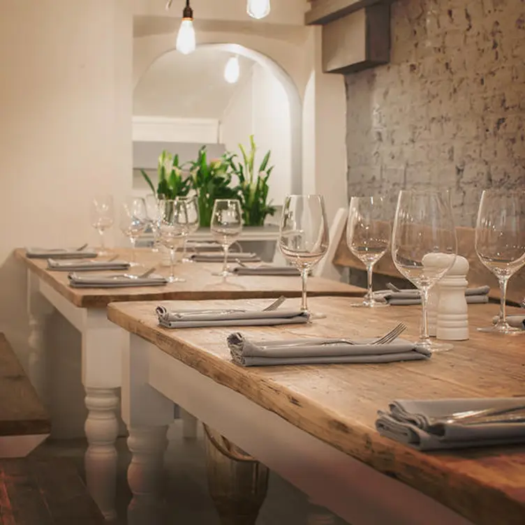 Bobo Social Restaurant - London | OpenTable