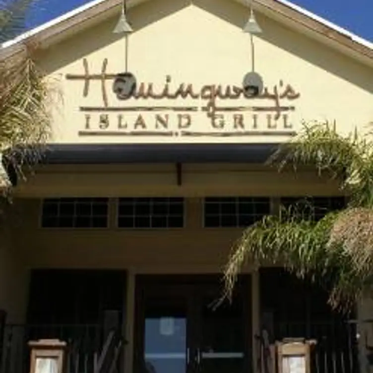 Hemingway's Island Grill - Pensacola Beach - Updated 2024, Cuban ...