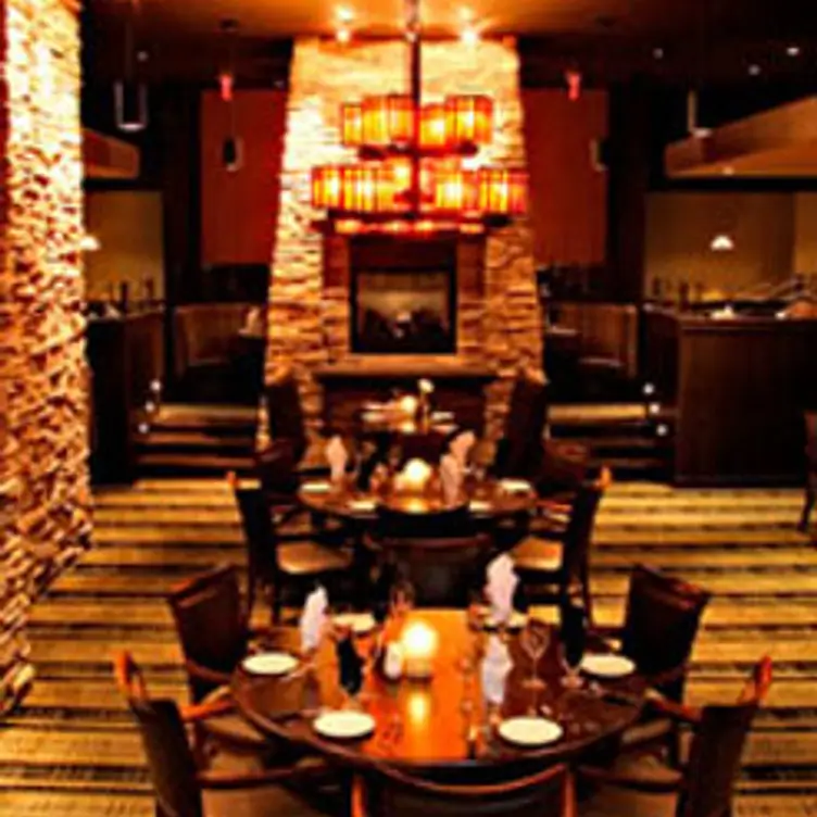 Sawmill - Edmonton Capilano - Updated 2025, Steakhouse in Edmonton, AB