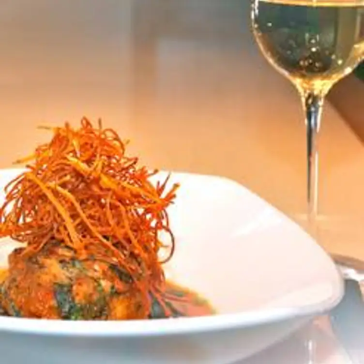 Oro - Updated 2025, Contemporary American Restaurant in Scituate, MA